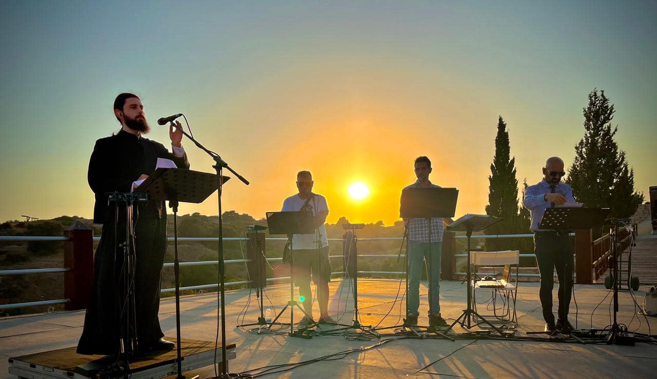 Ο πιο κοσμοαγάπητος βυζαντινός μουσικός, Αρχιμ. Νικόδημος Καβαρνός σε ...